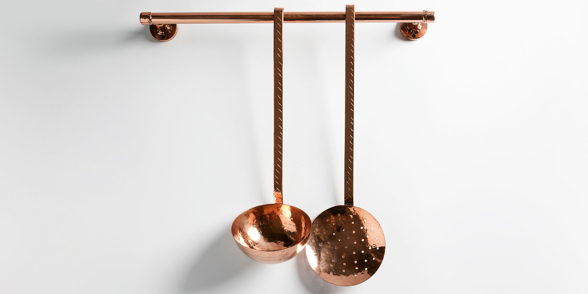 Kitchen rack with skimmer and ladle SET | STEMA - ΧΑΛΚΙΝΑ ΣΙΣΜΑΝΙΔΗ